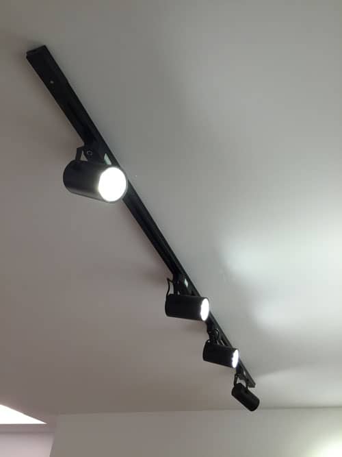 LED Tracklight Spotlight Pack (Includes 1m Track + 3 Tracklight Units ...